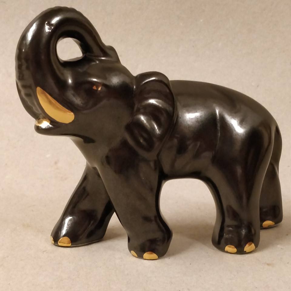 Sort keramik elefant, gammel skulptur. Online shopping.
